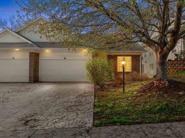 2182 Port Talbot Pl, Coralville, IA 52241