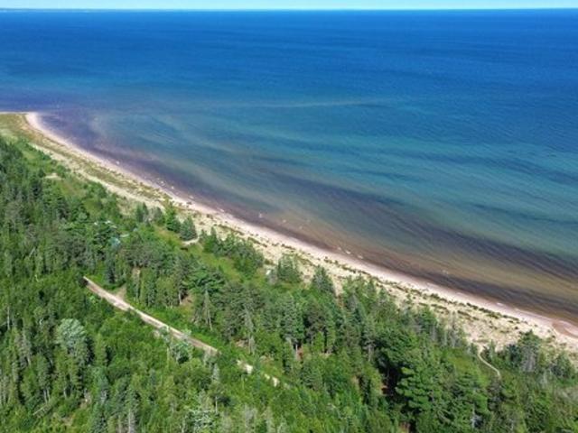 2182 S Hidden Shores Dr, Manistique, MI 49854