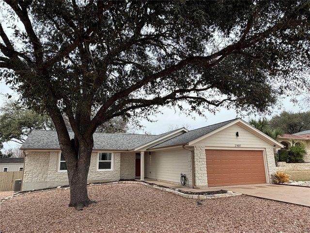 21837 Ticonderoga Ave, Lago Vista, TX 78645