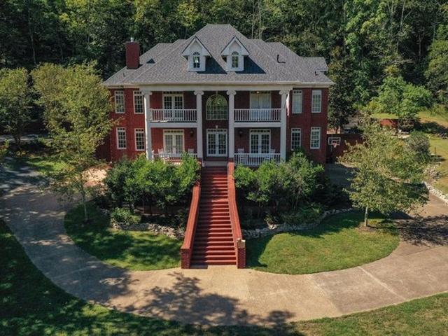 2183 S Berrys Chapel Rd, Franklin, TN 37069