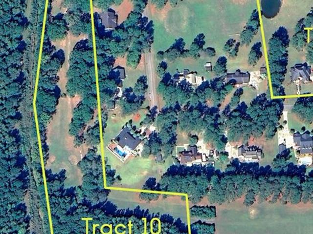 218 10 Clubhouse Cir, Saint George, SC 29477
