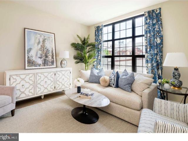 218 26 Arch Street # 311