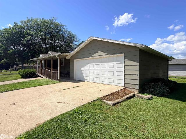 218 6th Street SW