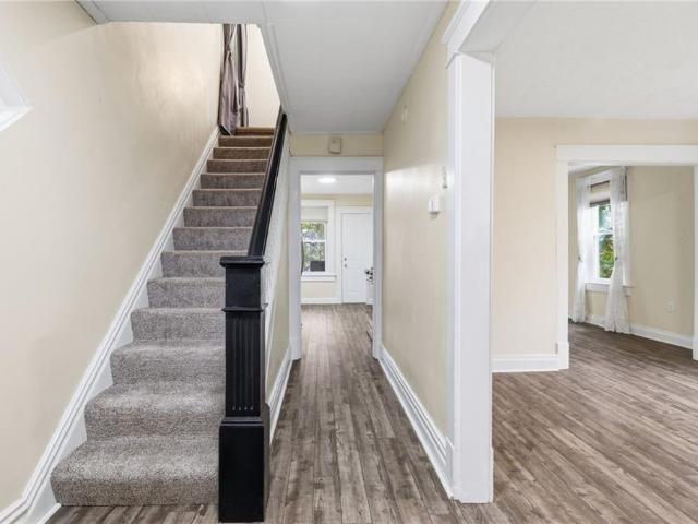 218 Cottage St, New Castle, PA 16101 | MLS #1751 | Compass