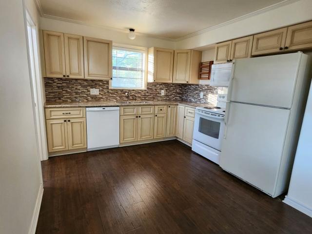 218 County Road 1500