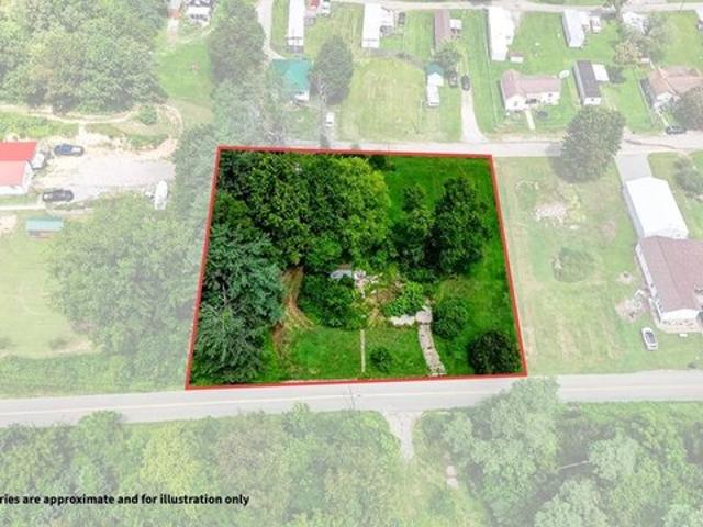 218 Cozy Glenn Rd, Oak Hill, OH 45656