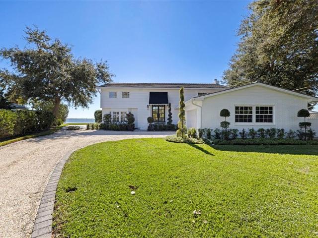 218 Colony Point Rd S, St. Petersburg, FL 33705 | MLS #TB8468 | Compass