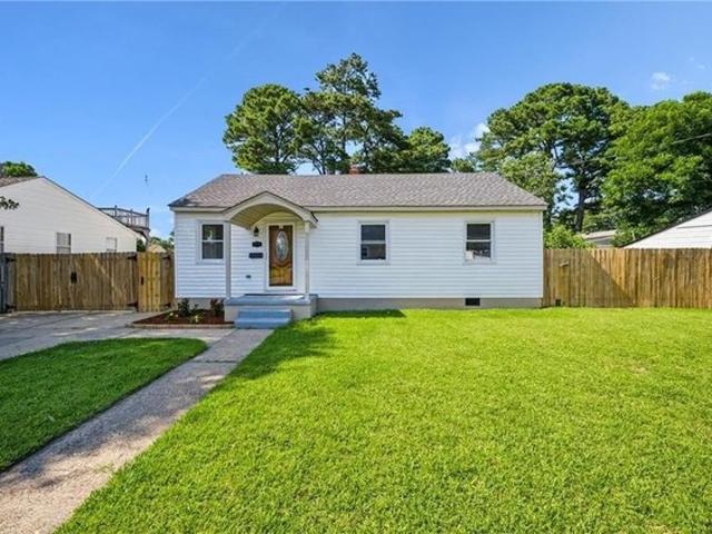 218 Castlewood Rd, Portsmouth, VA 23702