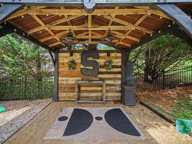 218 Crimson Orchard Drive