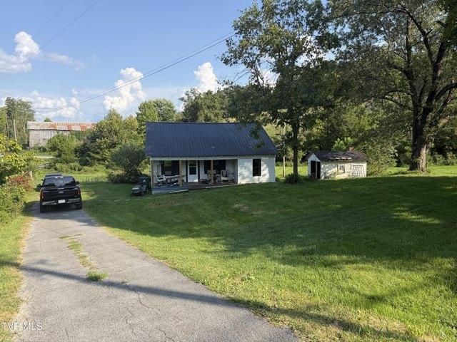 218 Aa Deakins Rd, Jonesborough, TN 37659