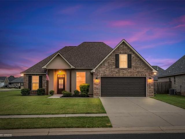 218 Barclay Blvd, Bossier City, LA 71111