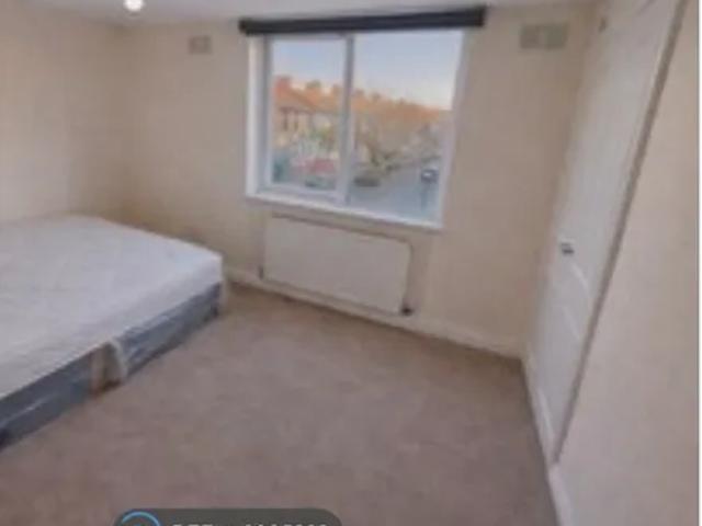 218 Barking Road, London, E6 3AS, United Kingdom | 3 bed house for rent #167624988 | Rentberry