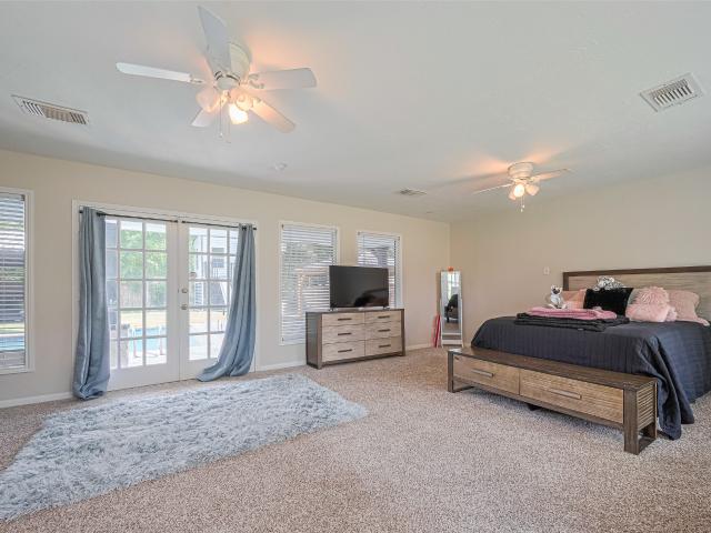 218 Beaumont Dr, Magnolia, TX 77354 | MLS #92504