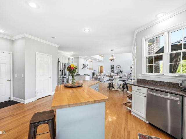 218 Galway Road