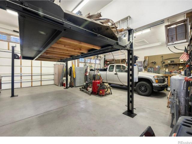 218 Grand View Circle