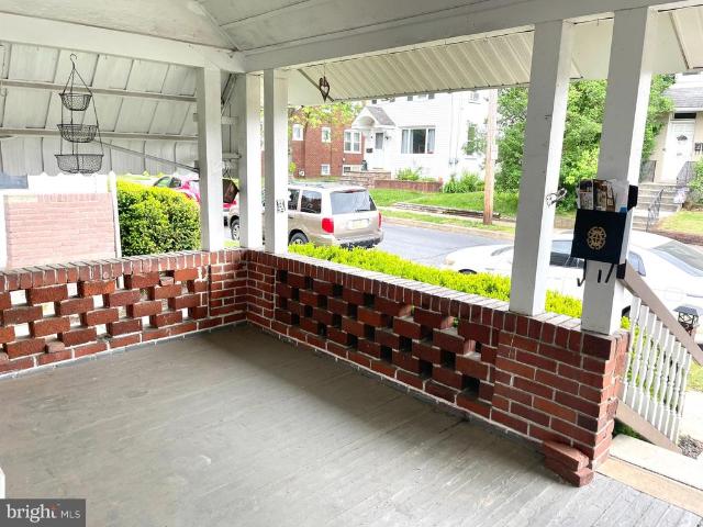 218 Green Street