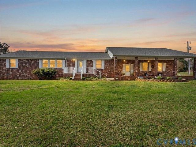218 Deer Run Rd, Blackstone, VA 23824