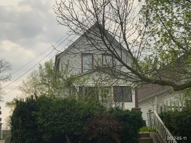 218 Dickinson St SW, Grand Rapids, MI 49507