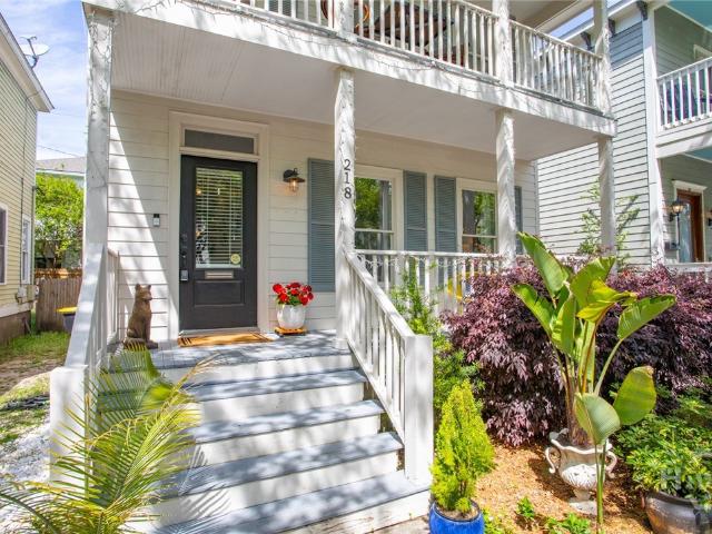 218 E 33rd Street