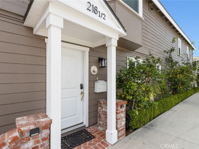 218 E Balboa 1/2