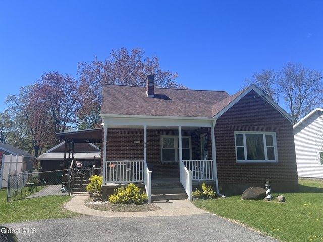 218 E Campbell Rd, Rotterdam, NY 12303