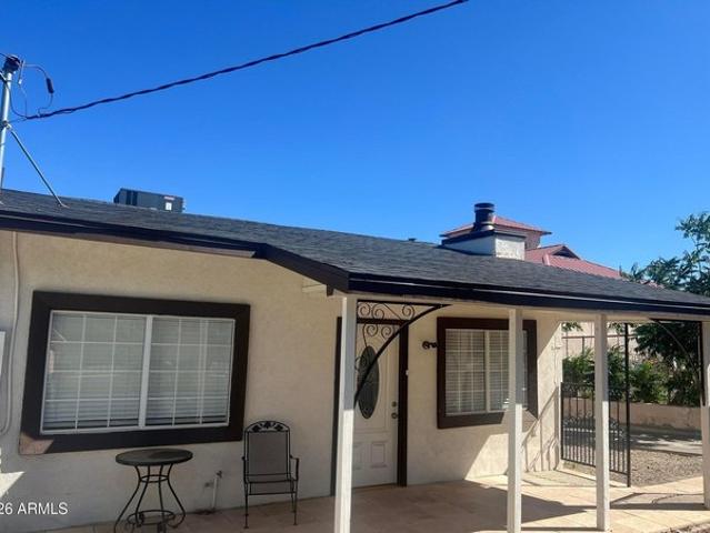 218 E Hardy St, Miami, AZ 85539