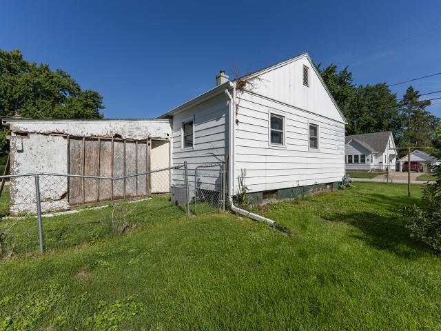 218 E South Street