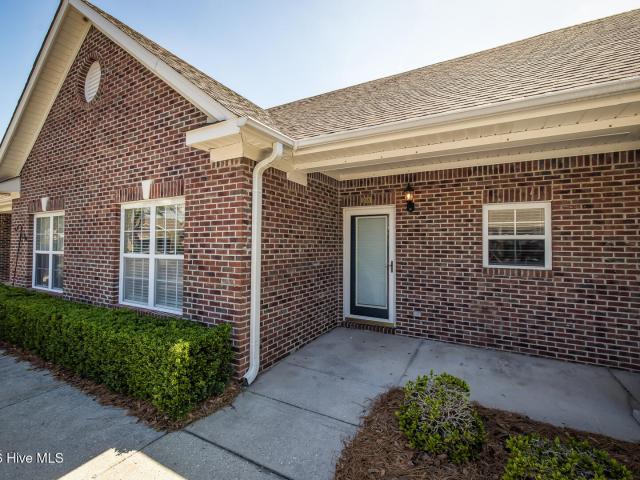 218 Eucalyptus Lane