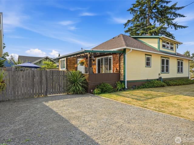 218 Evergreen Street