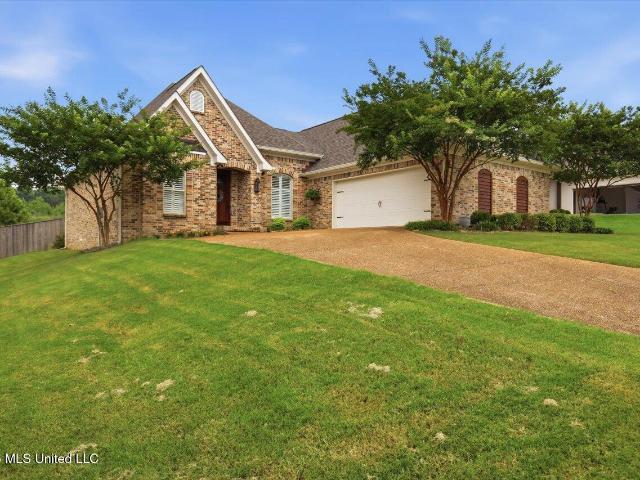 218 Hidden Hills Parkway