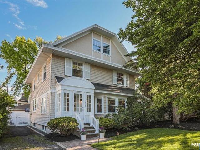 218 Inwood Ave, Montclair, NJ 07043