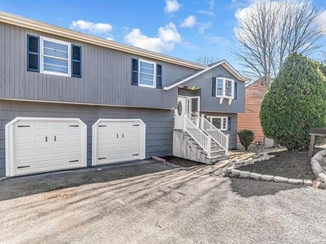 218 Infield St, Bridgeport, CT 06606