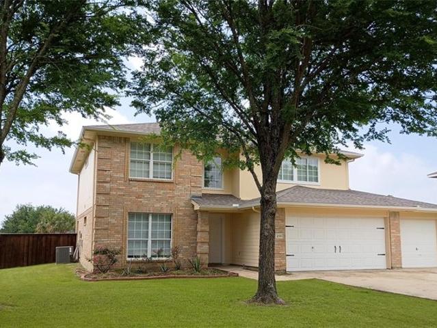 218 Jacob Ct, Glenn Heights, TX 75154