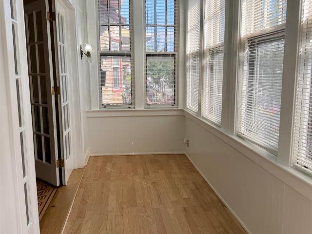 218 Jane St