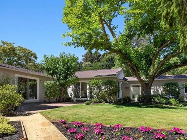 218 Overhill Rd, Orinda, CA 94563