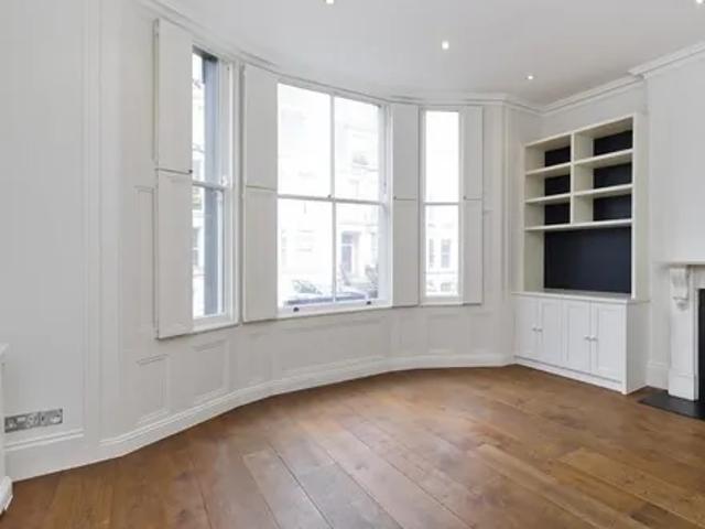 218 Ladbroke Grove, London, W10 5LT, United Kingdom | 2 bed apartment for rent #167617902 | Rentberry