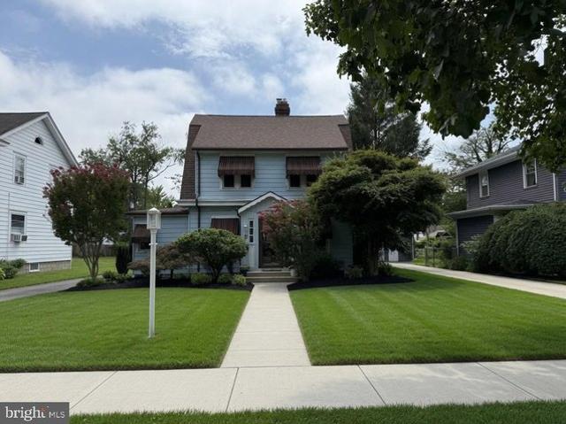 218 Linden Ave, Riverton, NJ 08077