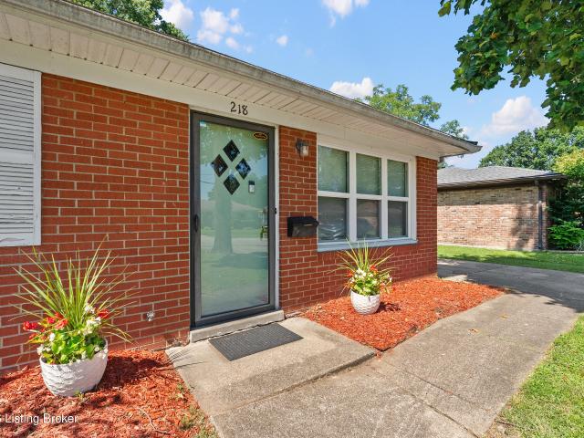 218 Mackie Ln