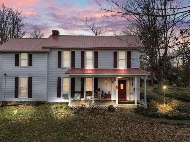 218 Mammoth Cave Street