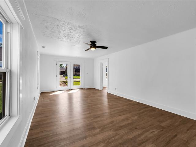 218 N 5th Street