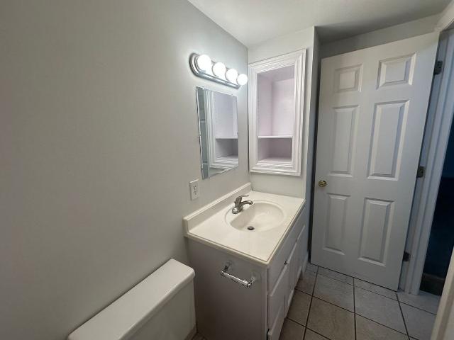 218 N. 26th Street, Kalamazoo, MI 1 Bedroom Apartment for Rent at 218 N 26th St, Kalamazoo, MI 49048