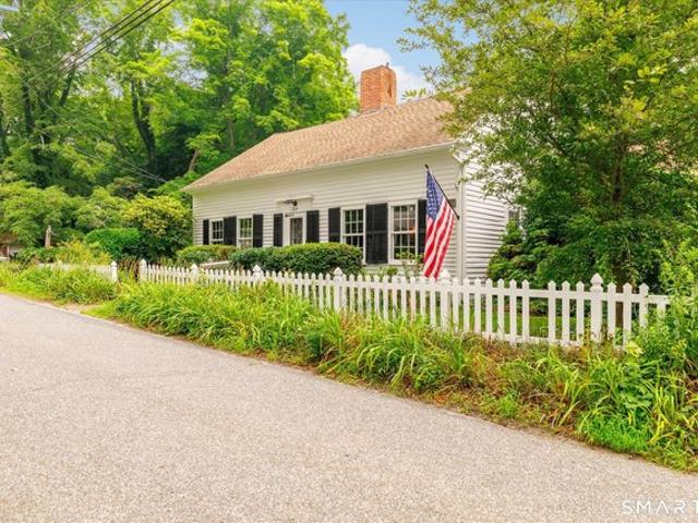 218 N Bigelow Rd, Hampton, CT 06247