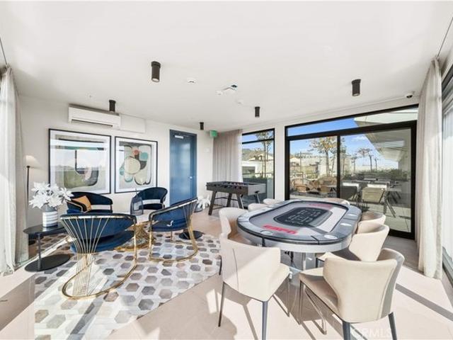218 N El Molino Ave Unit 303, Pasadena, CA 91101