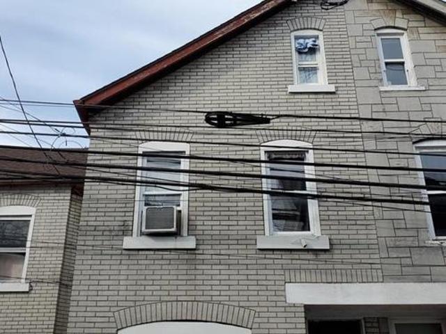 218 N Fountain St, Allentown City, PA 18102