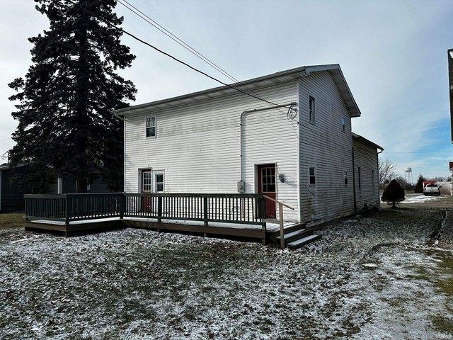 218 N Main St, Topeka, IN 46571