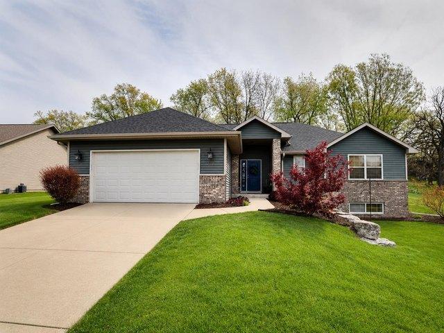 218 Noahs Arc Ct, Evansville, WI 53536