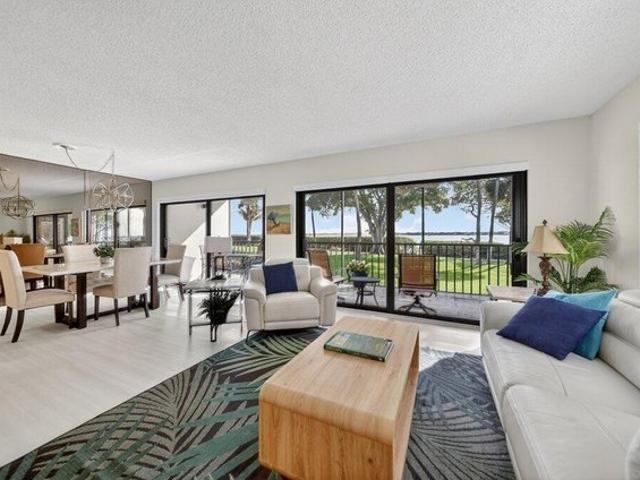 218 NE Edgewater Dr Unit 218, Hutchinson Island, FL 34996