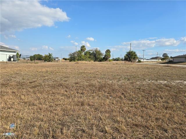 218 NW 28th St, Cape Coral, FL 33993 | MLS #2026008