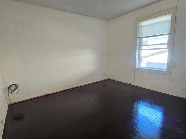 218 S 15th Street 10