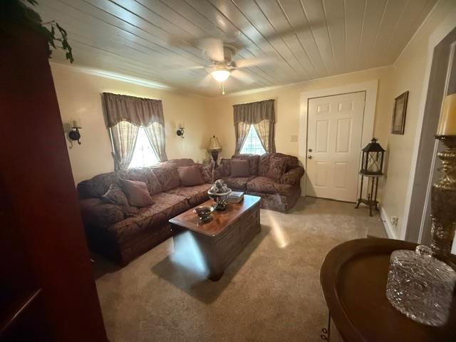 218 s elm st